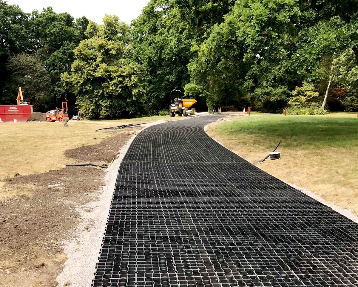 Grass Grids - Grass Parking & Driveway Solutions | EcoGrid